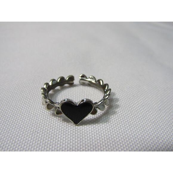 Unbranded | Jewelry | Silver Tone Black Heart Adjustable Ring 7 Boho ...